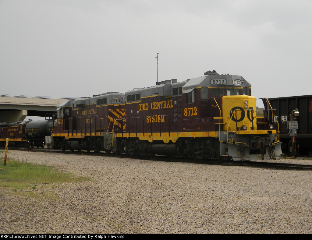 Ohio Central #8712 lashup